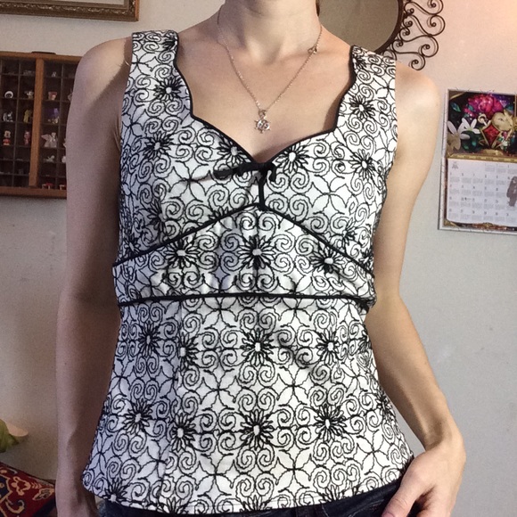 Nanette Lepore | Tops | Nanette Lepore Swirl Embroider Black White ...